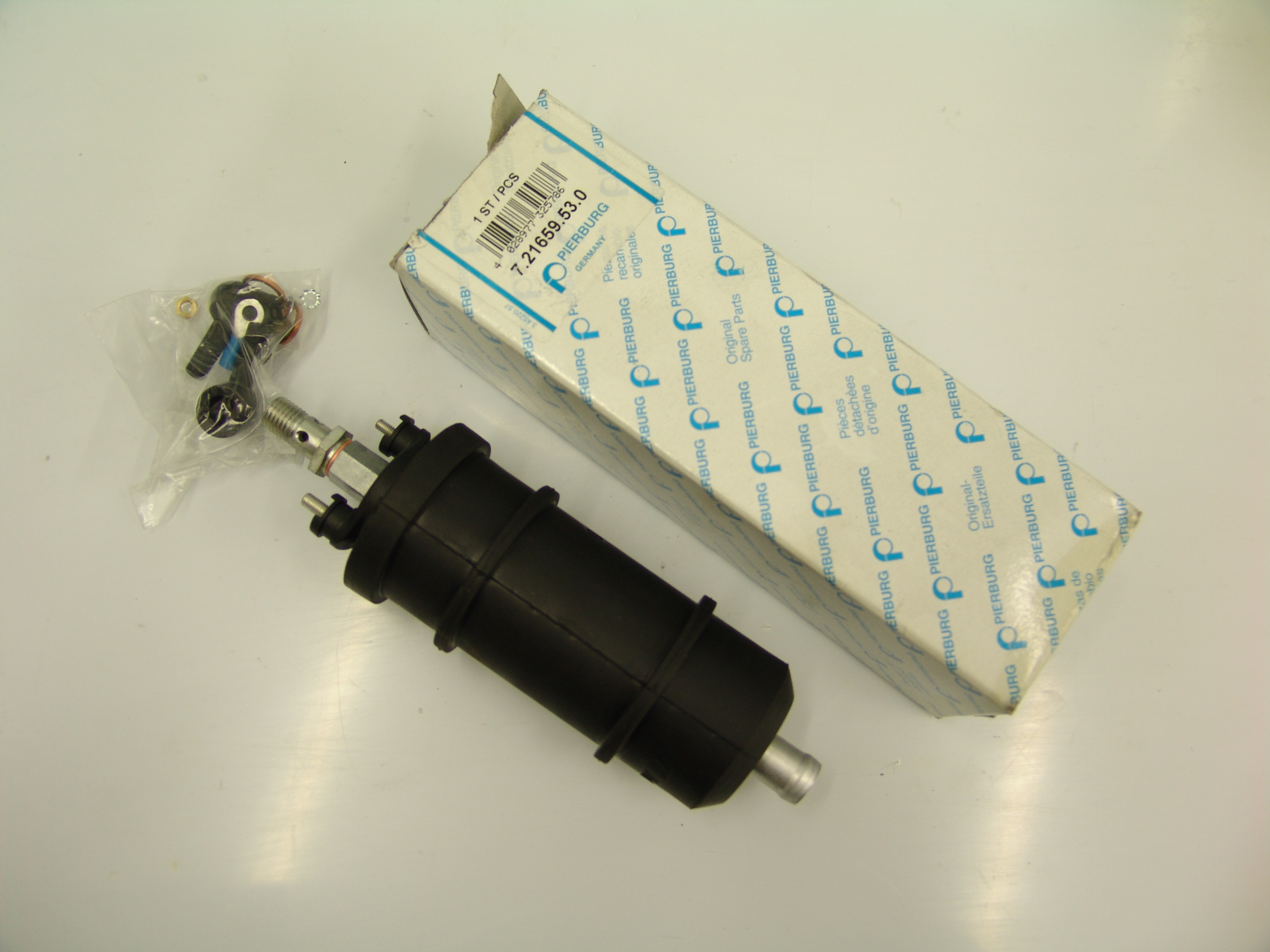 http://www.akracing-shop.de - Pierburg Spritpumpe